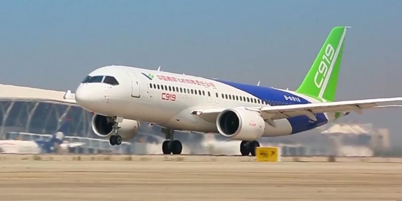 中国、国産旅客機C919が北京へ飛行 年内に納入か - 中国経済新聞