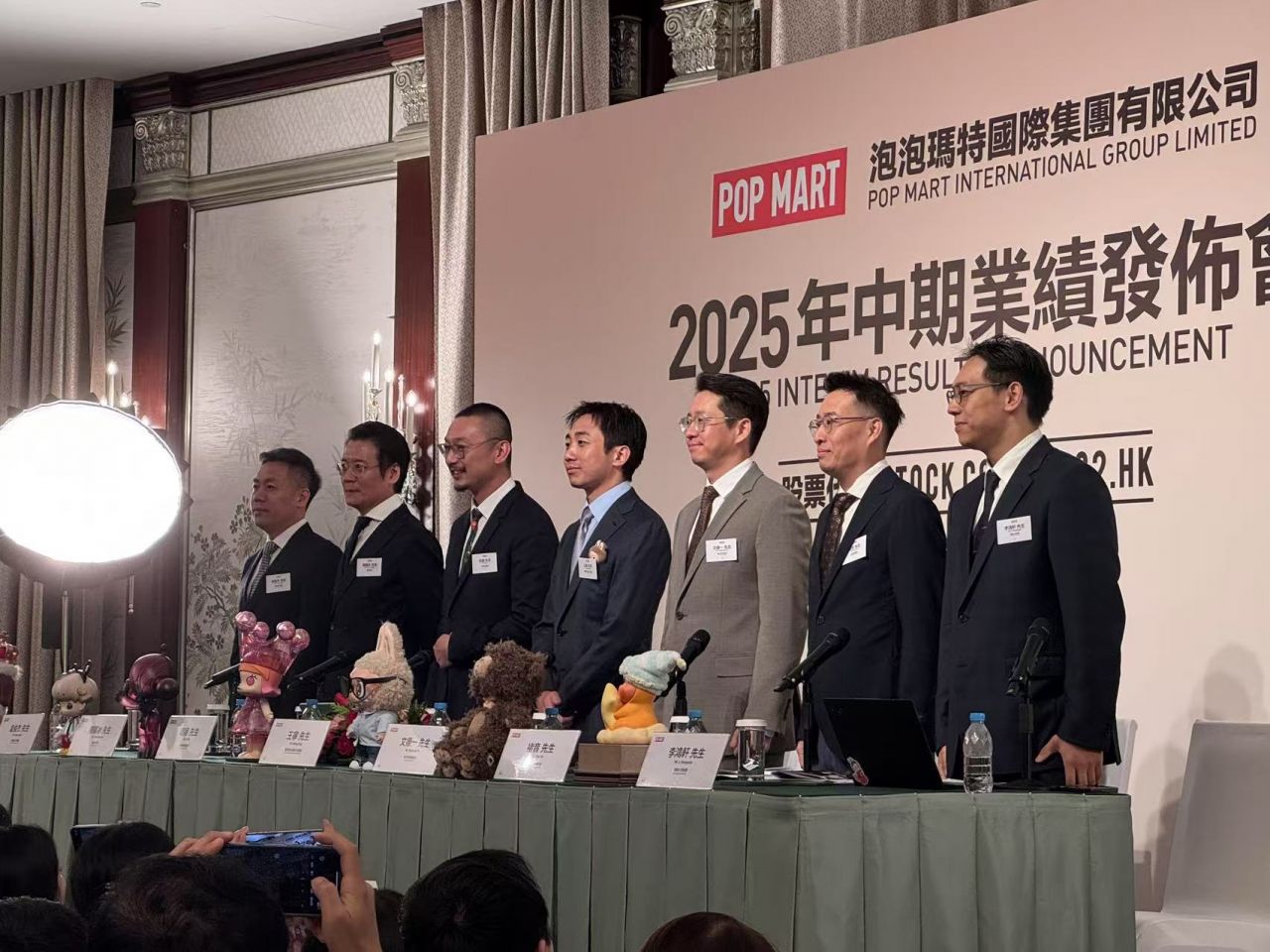 ポップマート、上期の純利益が前年通期を上回る 王寧CEO「本年度の売上は約6,000億円達成可能」 - 中国経済新聞 ポップマート、上期の純 ...